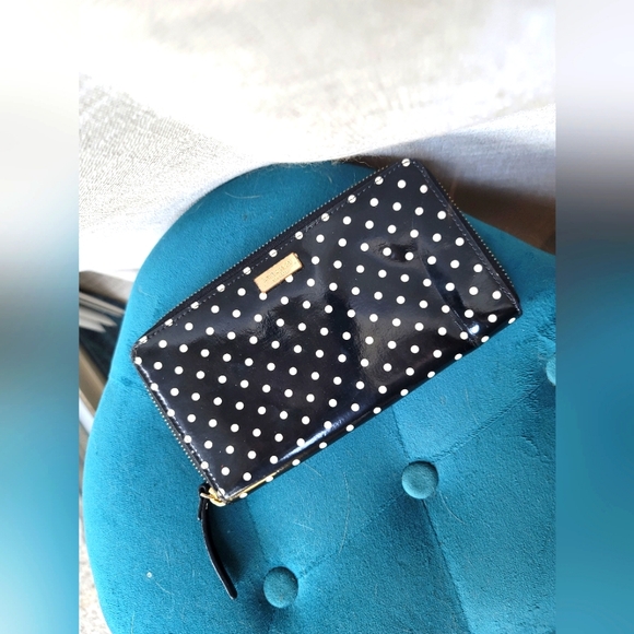 kate spade | Bags | Kate Spade Camden Avenue Polka Dot Wallet | Poshmark